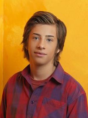 Jimmy Bennett - Beyazperde.com