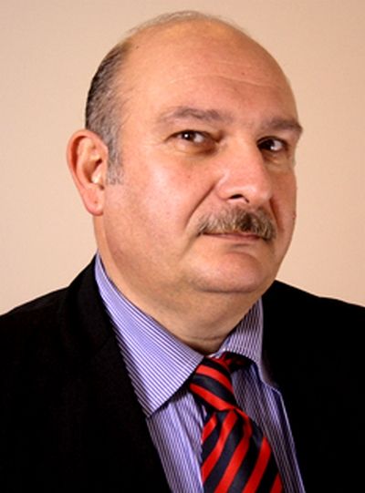 Rahmi Dilligil: filmografi - Beyazperde.com