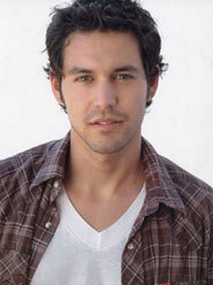 Dean J. West - Beyazperde.com