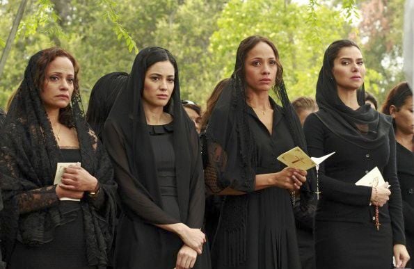 Devious Maids: Devious Maids : Fotoğraf Judy Reyes, Edy Ganem, Roselyn Sanchez, Dania Ramirez ...
