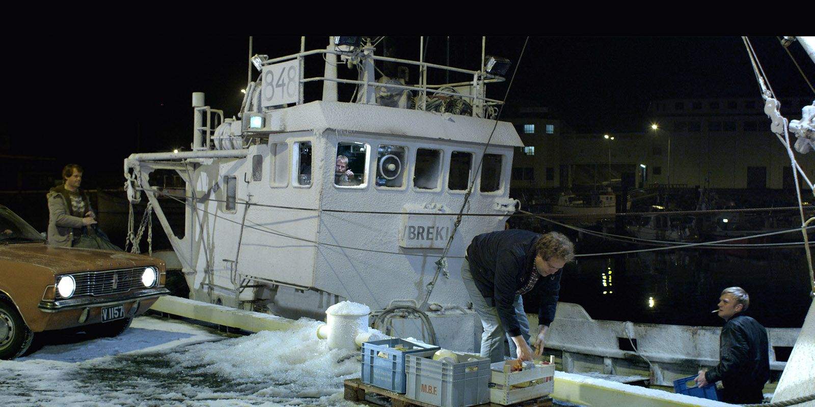 Derin Sular resimleri - Fotoğraf 10 - Beyazperde.com