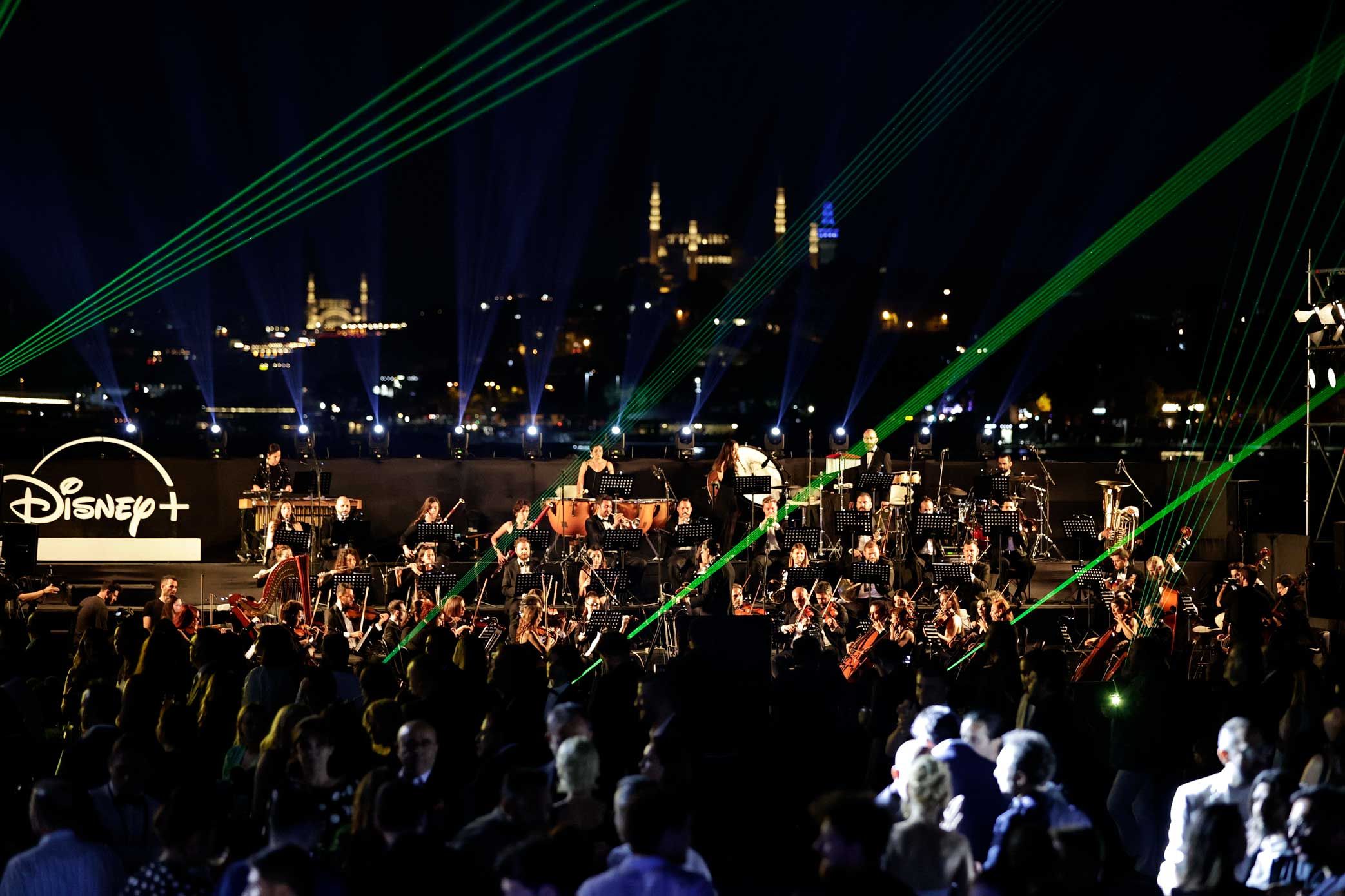 Disney Plus, Türkiye’de Yayına Başlamasını Muhteşem Bir Geceyle Kutladı ...