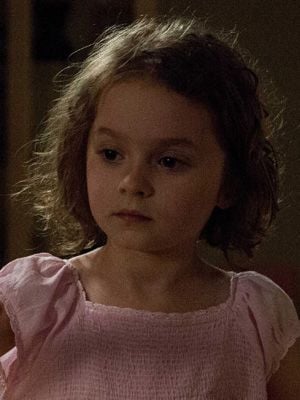 Pixie Davies - Beyazperde.com