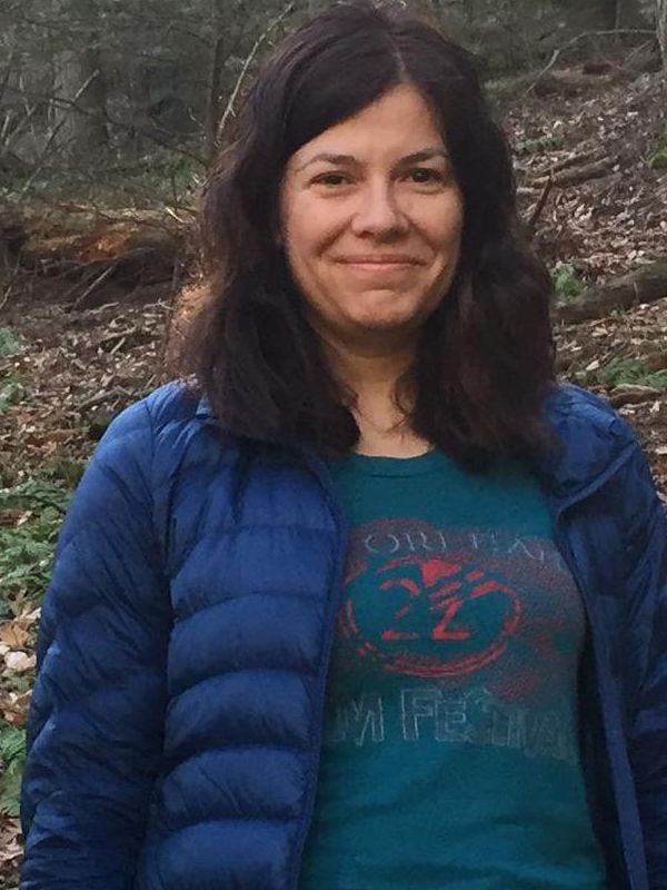 Annie J. Howell: filmografi - Beyazperde.com