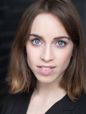 Caroline Bartleet - Beyazperde.com