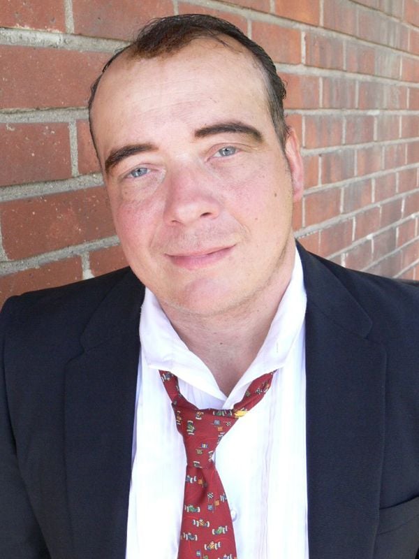 Damian Forest Light - Beyazperde.com