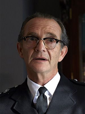 Anton Lesser - Beyazperde.com