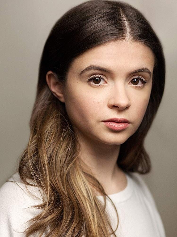 Emily Coates - Beyazperde.com