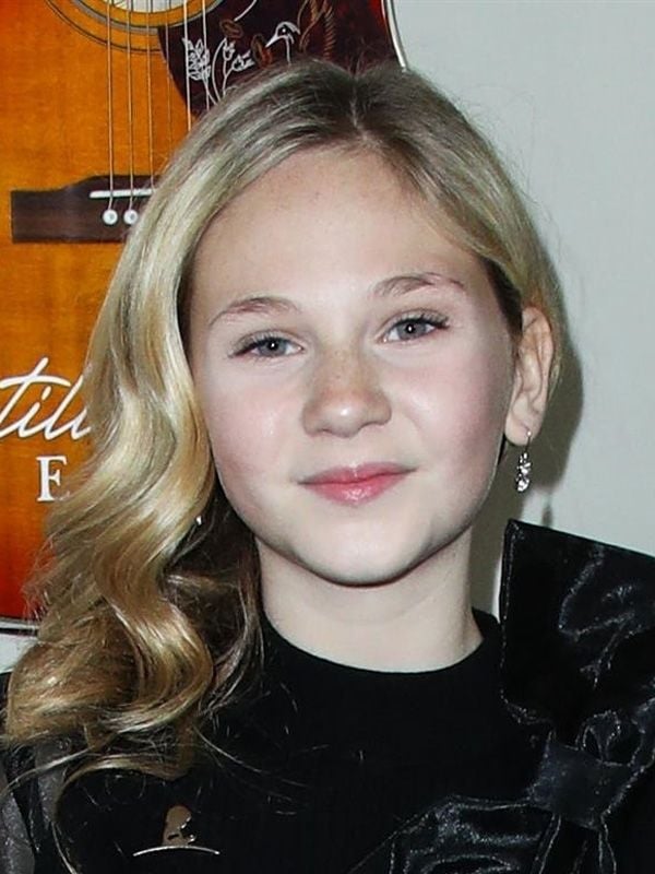 Lily Brooks O'Briant - Beyazperde.com