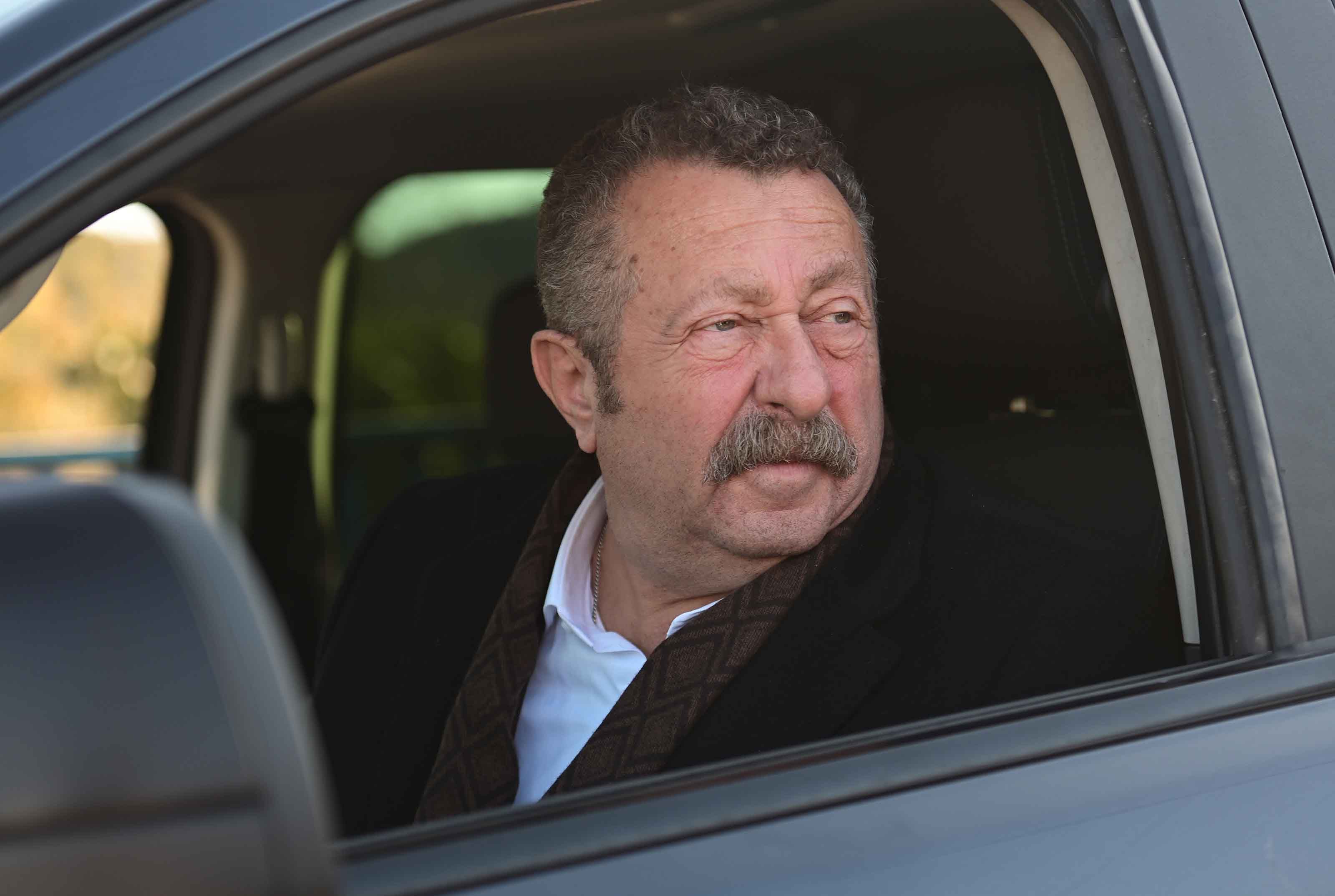 Ben Bu Cihana Sığmazam: Ben Bu Cihana Sığmazam : Fotoğraf isimlerini ...