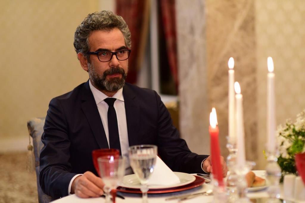 Yeter: Yeter : Fotoğraf isimlerini içeren 0 fotoğraftan 44 - Beyazperde.com